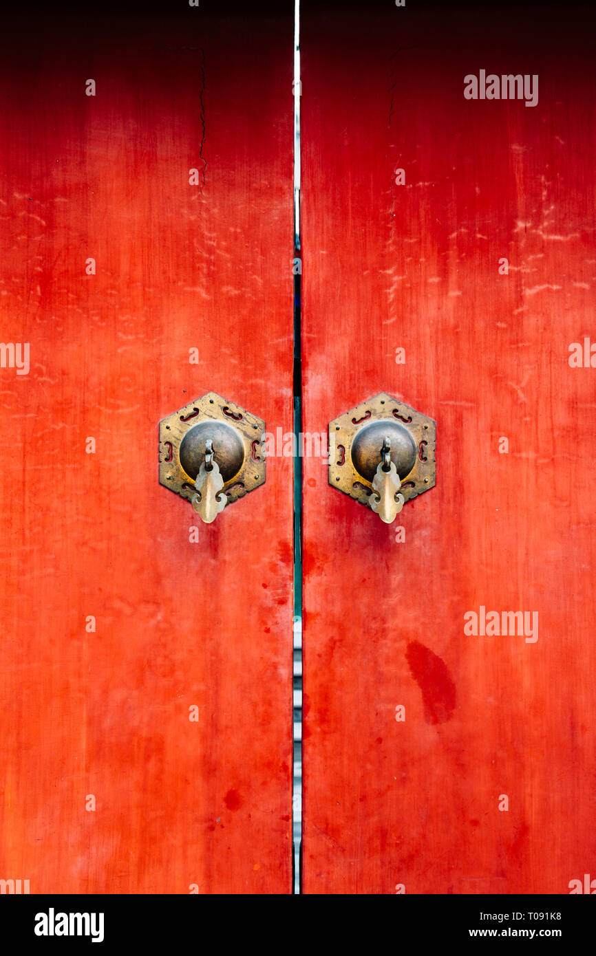 Chinese old red door texture background Stock Photo - Alamy