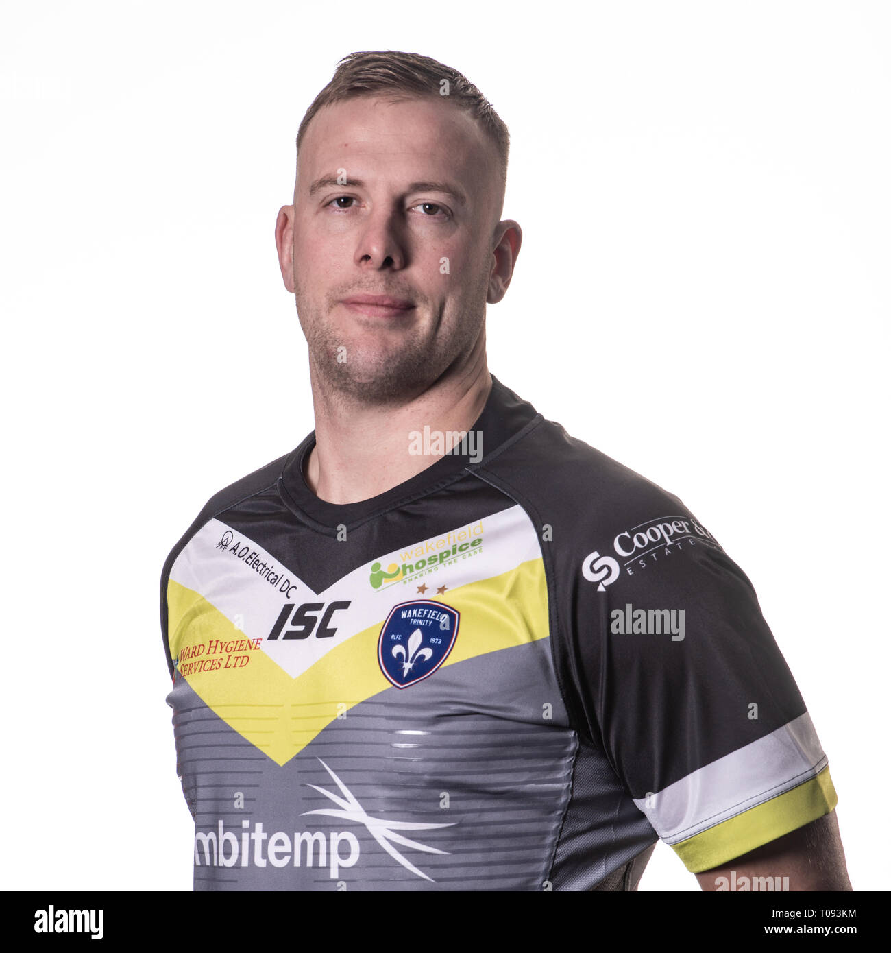 Professional rugby league player hi-res stock photography and images ...