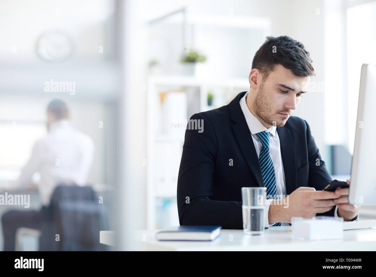 Person and texting adult serious hi-res stock photography and images ...
