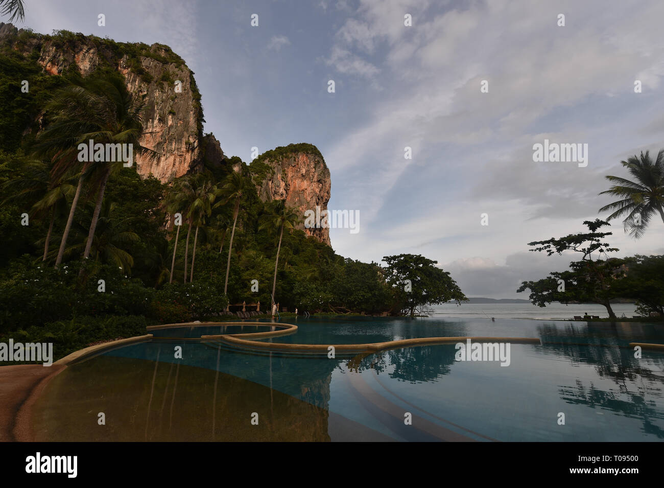 Rayavadee hi-res stock photography and images - Alamy