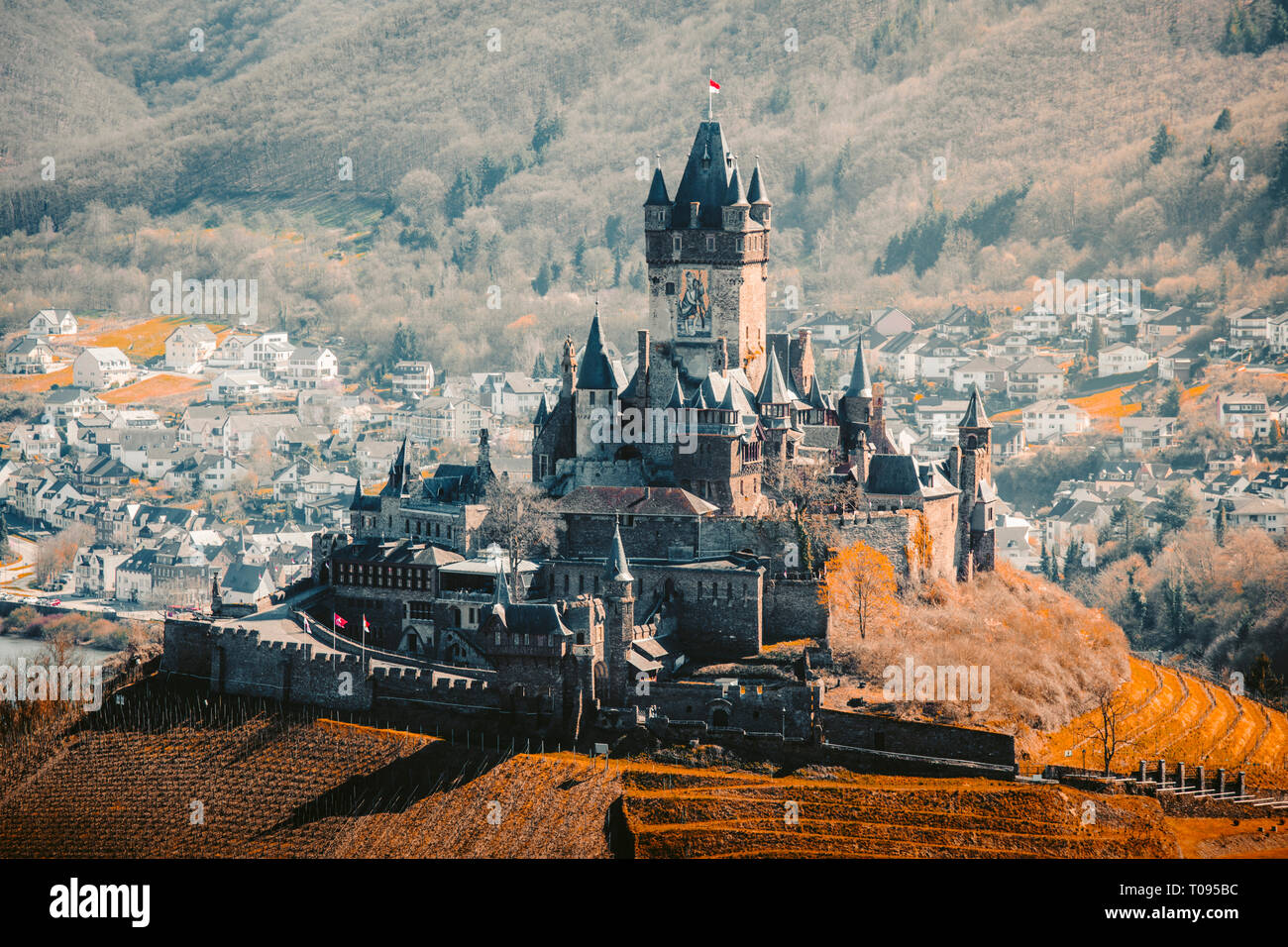 Castle in cochem hi-res stock photography and images - Alamy
