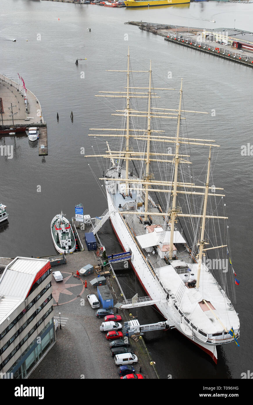 Göta älv (River of the Geats), Barken Viking (four-masted Barque Viking ...