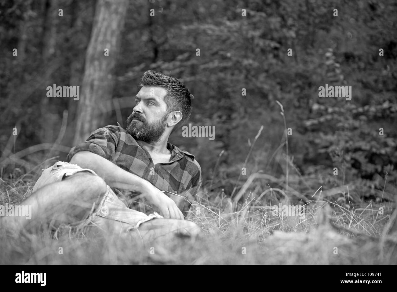Camp forest man survival Black and White Stock Photos & Images - Alamy