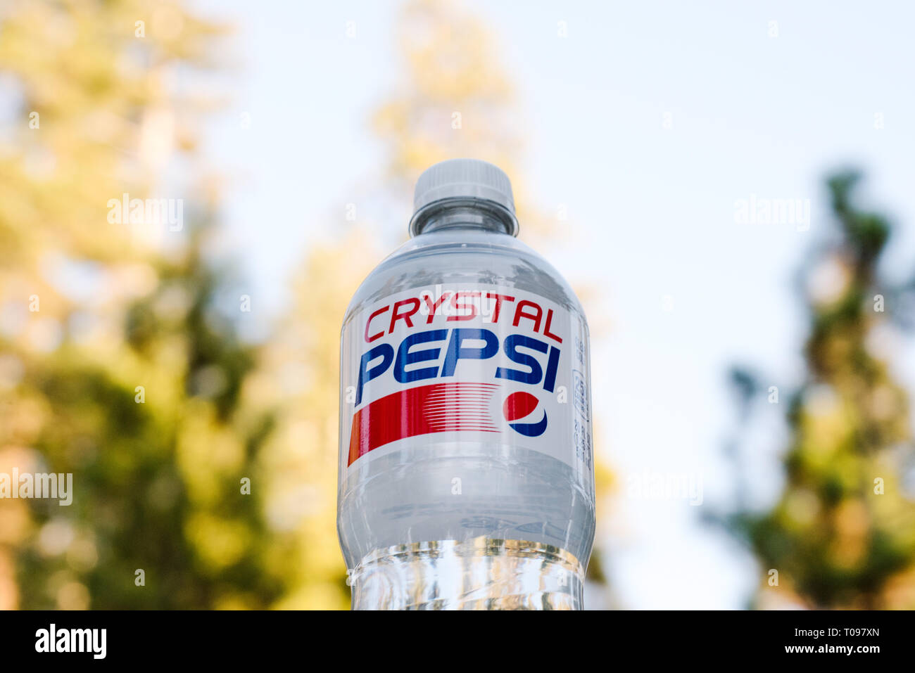 Pepsi bottle hi-res stock photography and images - Alamy