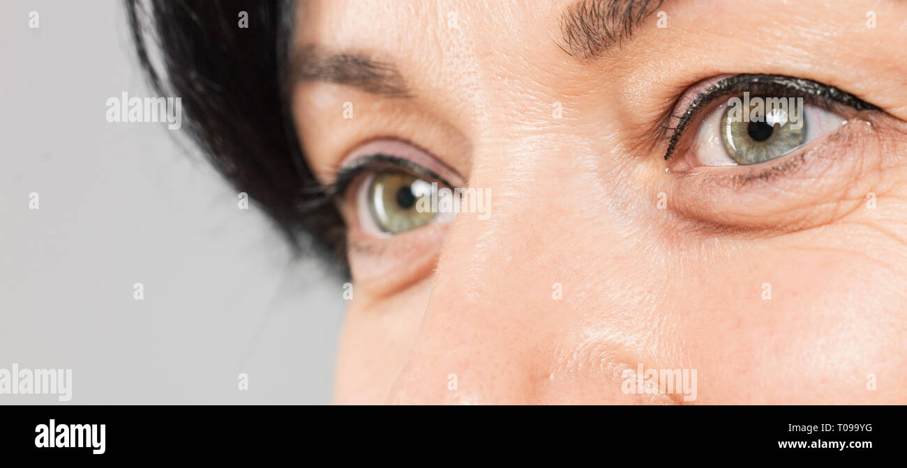 human eyse close-up Stock Photo - Alamy