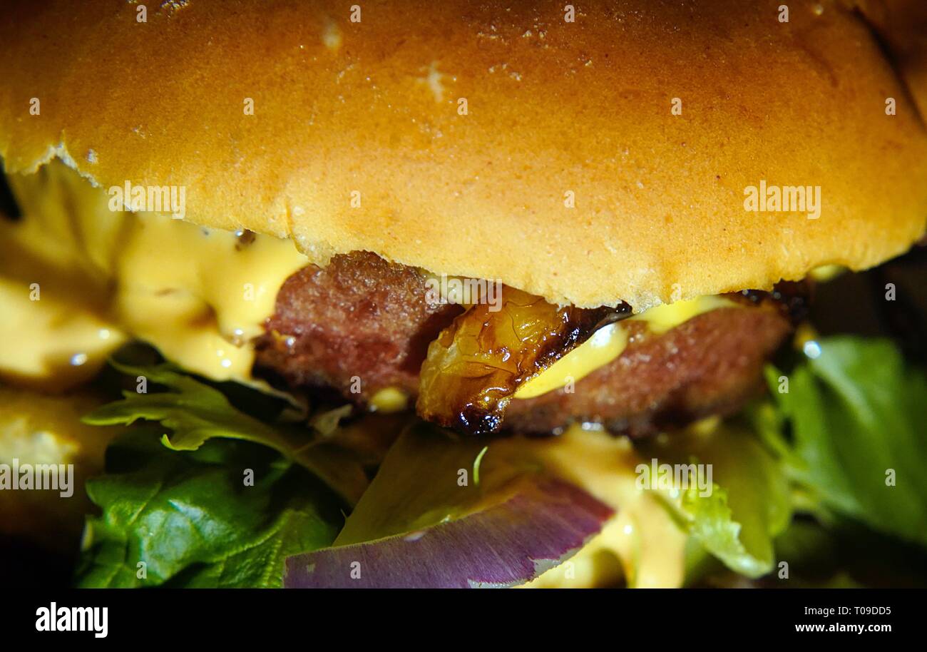 Vegan Cheeseburger close-up Stock Photo - Alamy