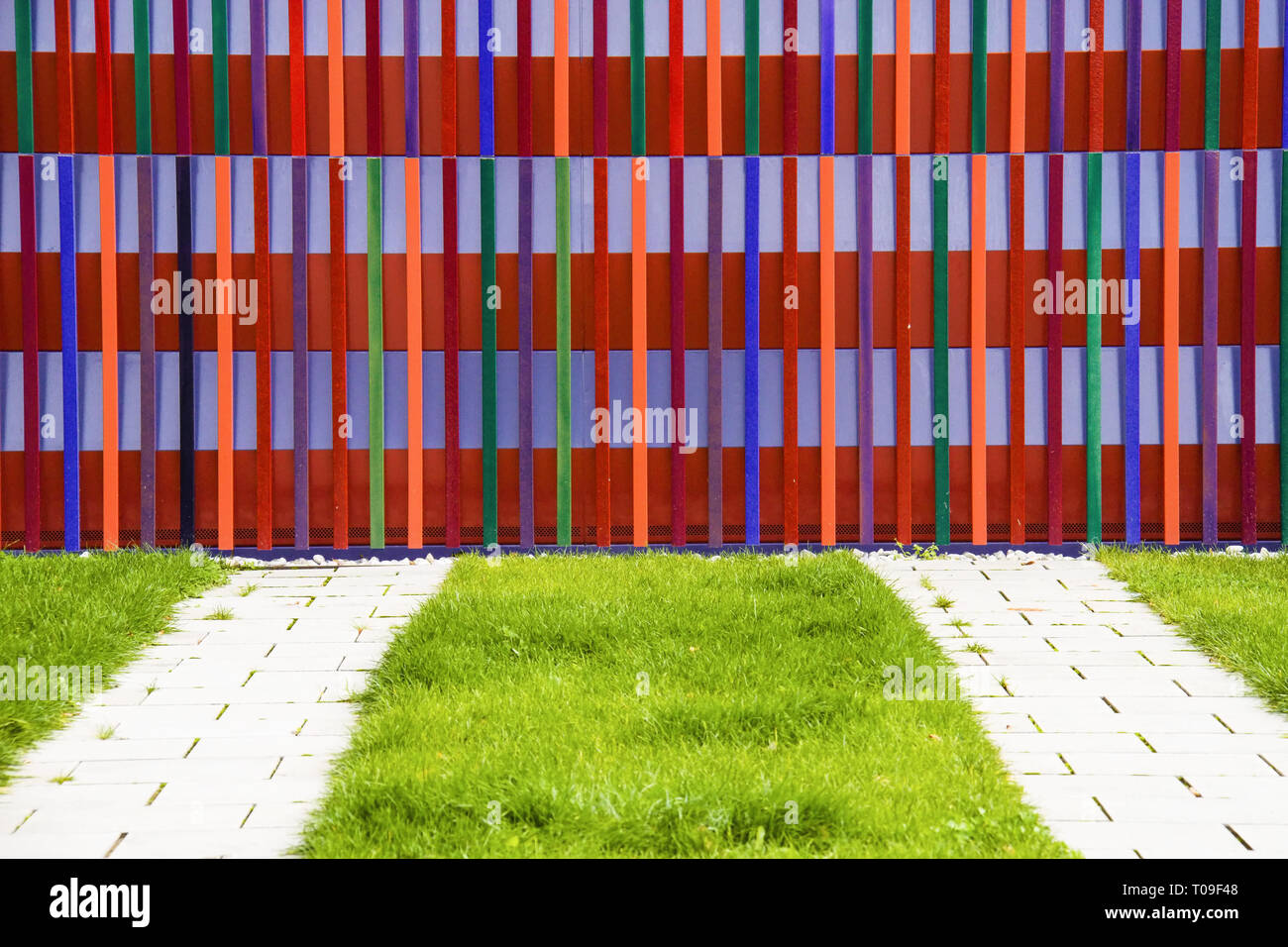 Modern museum building in Munich in Germany Stock Photo - Alamy