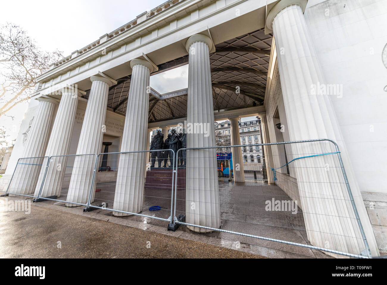 Heras Fencing High Resolution Stock Photography and Images - Alamy