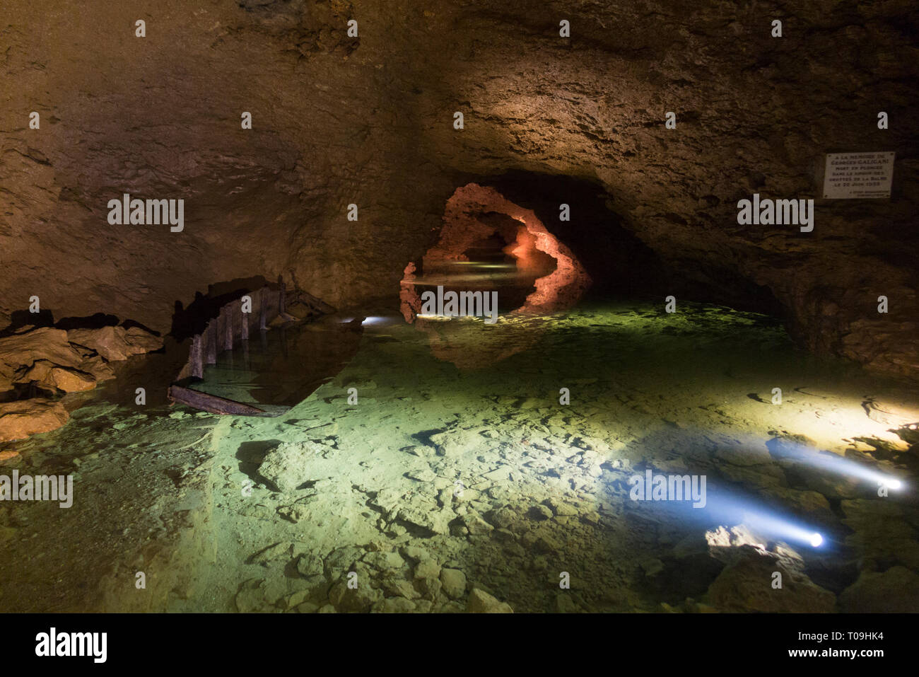 Inside Cave with water pool / pond & rock formation / formations ...
