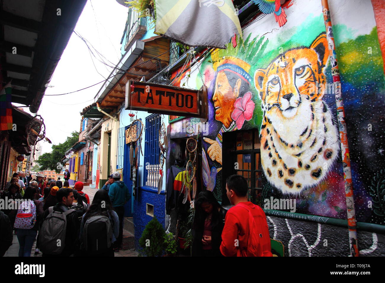 Colourful painted colonial residences, shops and restaurants in La ...