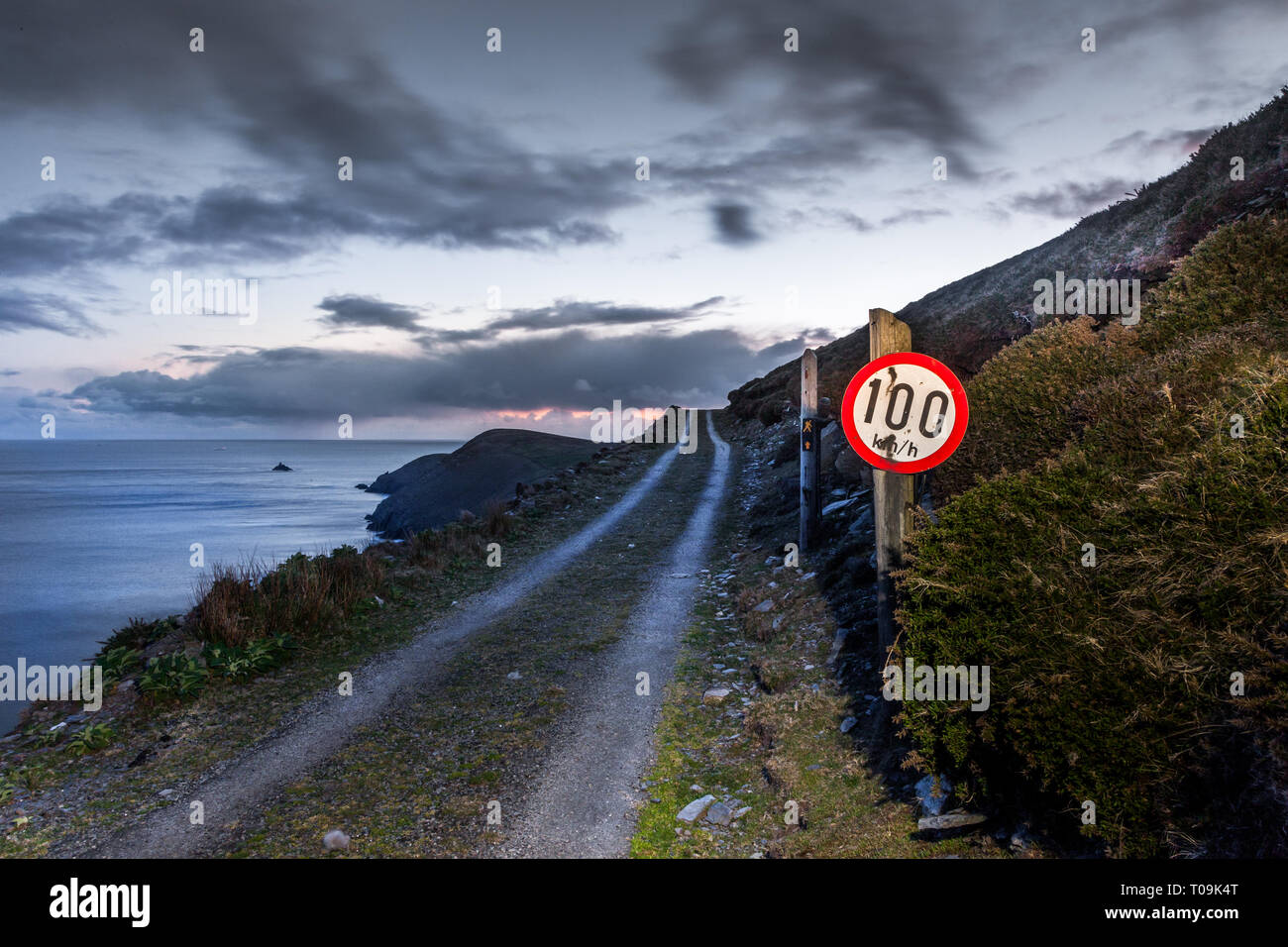 Dursey Island, Cork, Ireland. 26th April, 2015. Main road from the ...