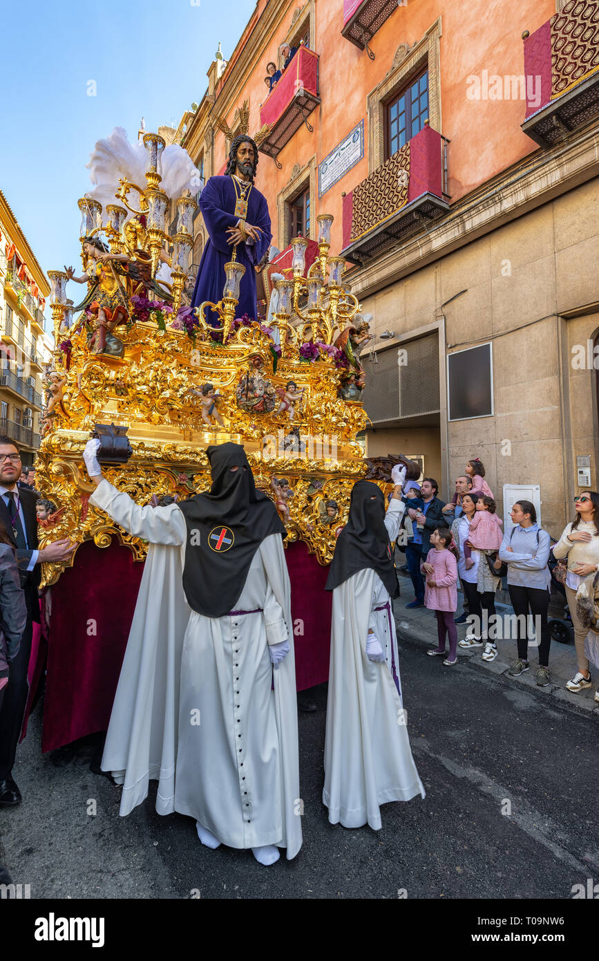 Float christ hi-res stock photography and images - Alamy