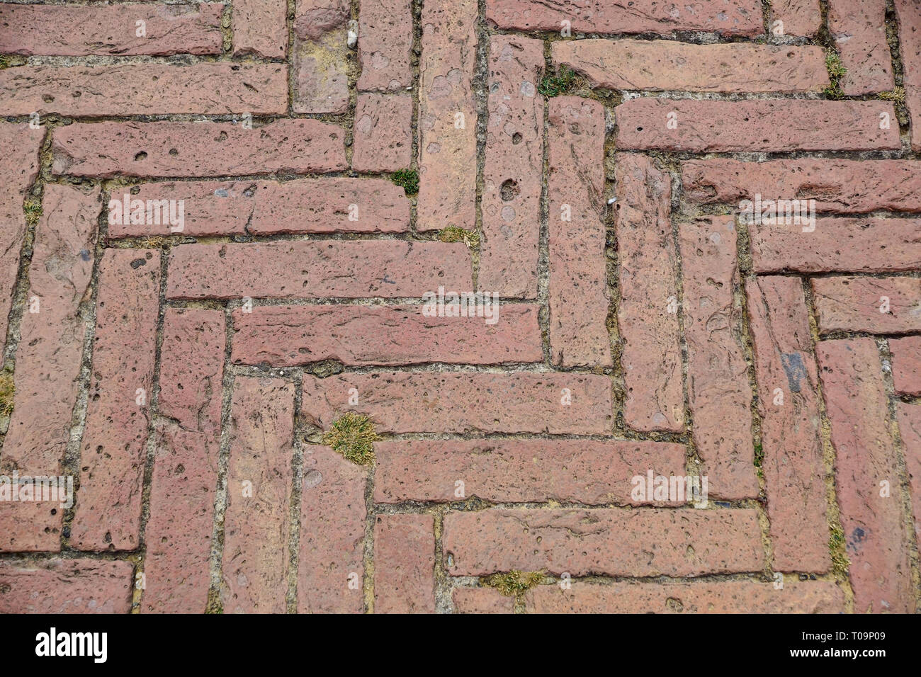 Texture of cobblestone and pebbles walkway . pavement Stock Photo - Alamy