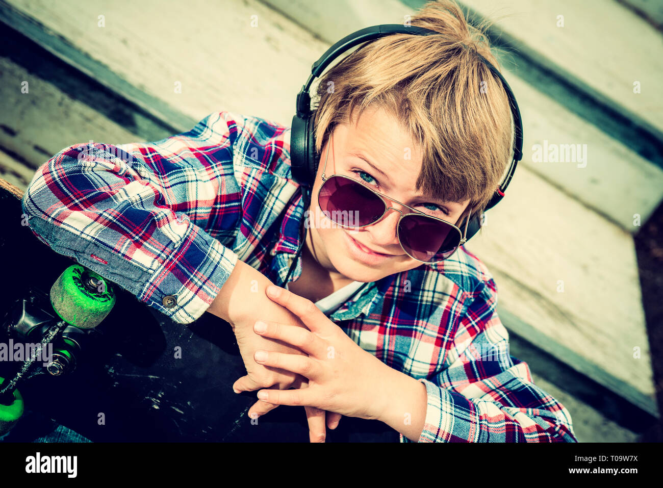 Boy skater hi-res stock photography and images - Alamy