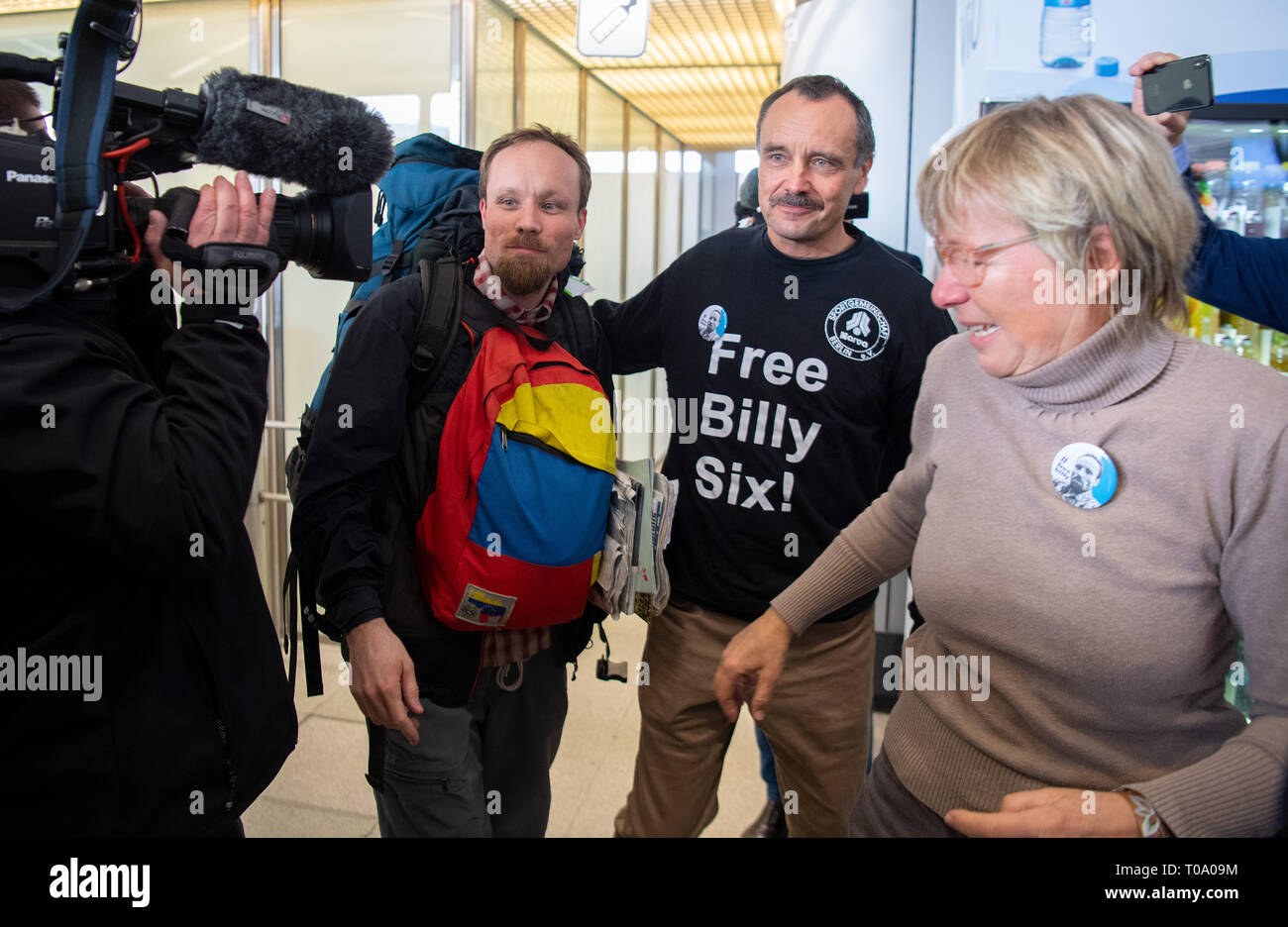 Berlin, Germany. 18th Mar, 2019. The German journalist Billy Six (l-r ...