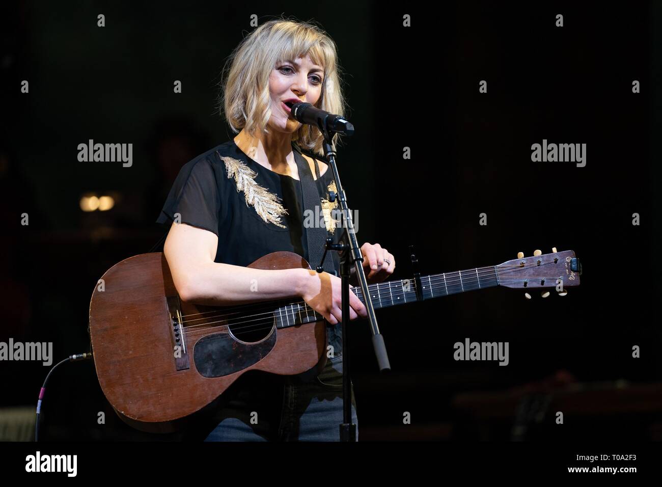 Anais mitchell hi-res stock photography and images - Alamy