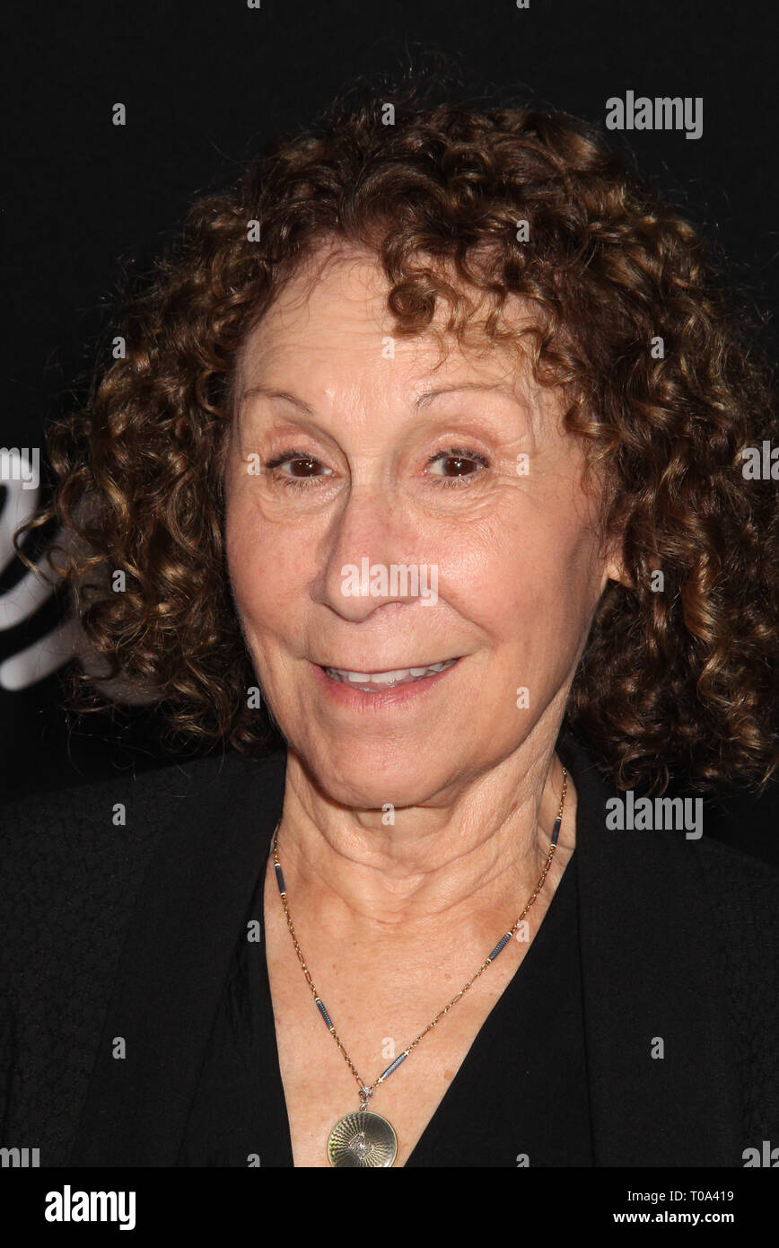 Rhea Perlman 03/11/2019 The World Premiere of "Dumbo" held at the El ...