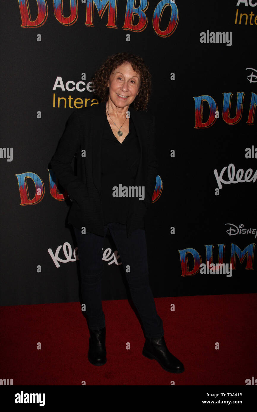 Dumbo movie poster hi-res stock photography and images - Alamy