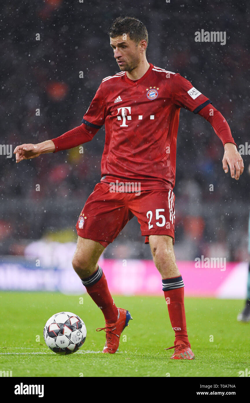 Munchen, Germany. 17th Mar, 2019. Thomas Muller (Bayern) Football ...