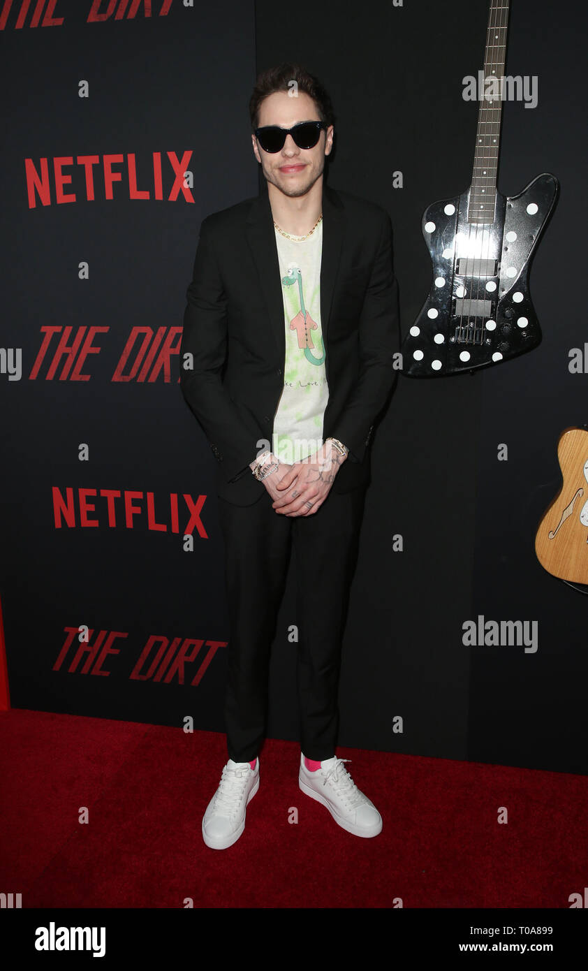 Pete davidson in hi-res stock photography and images - Alamy