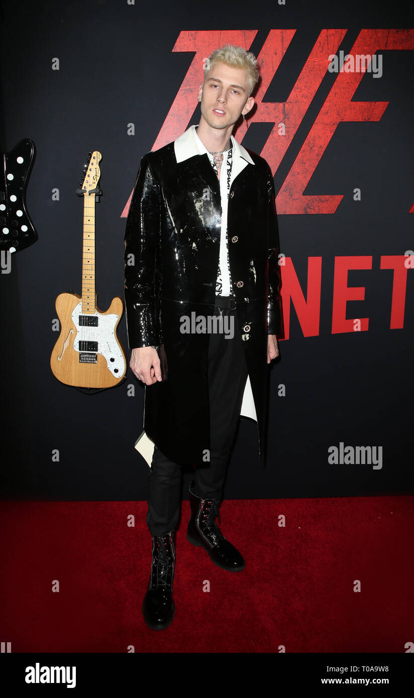 Machine gun kelly 2019 hi-res stock photography and images - Alamy