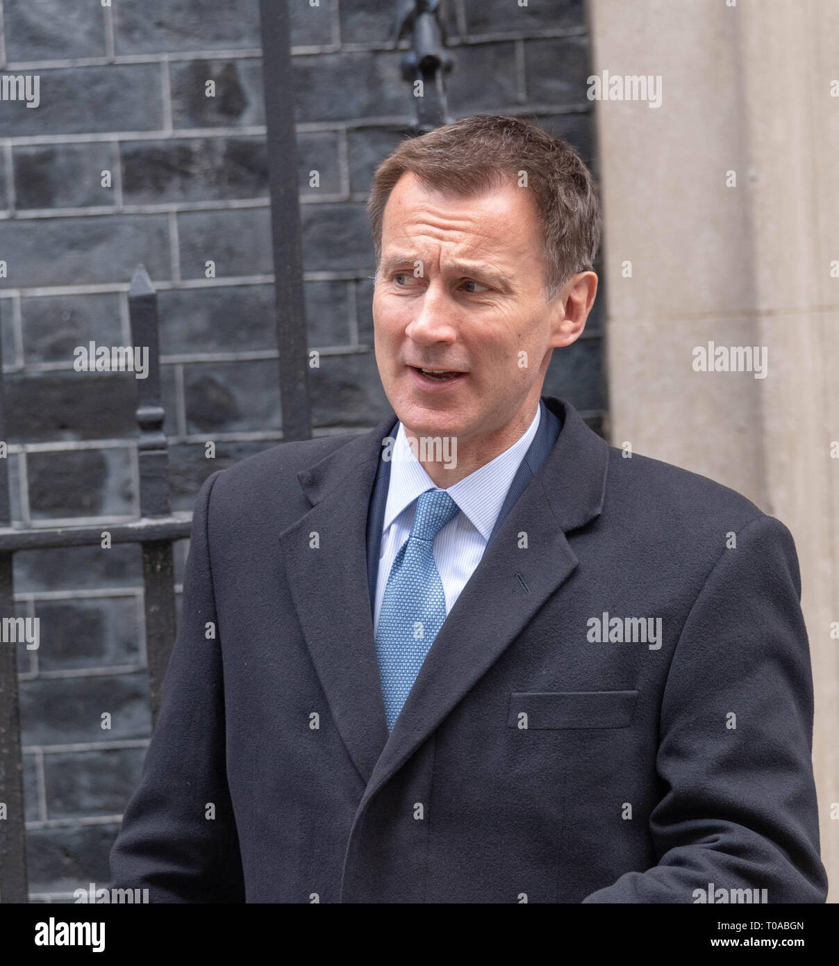 Foreign secretary jeremy hunt leaves downing street hi-res stock ...
