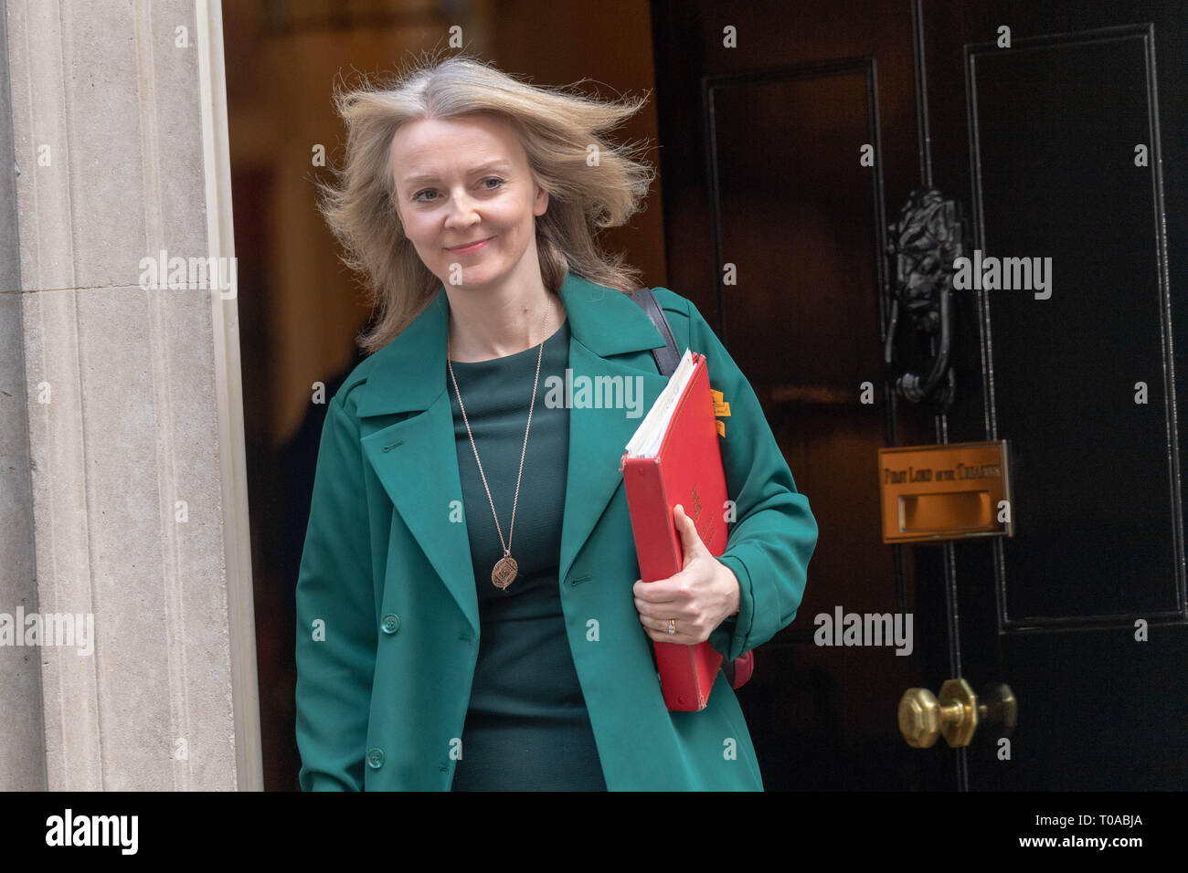 Elizabeth trus hi-res stock photography and images - Alamy