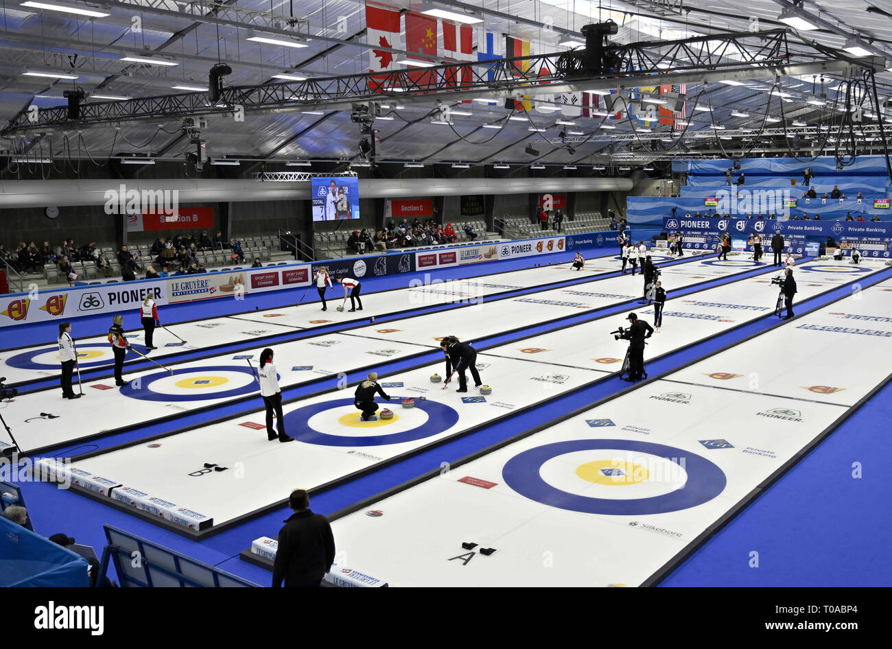 Curling matches hi-res stock photography and images - Alamy