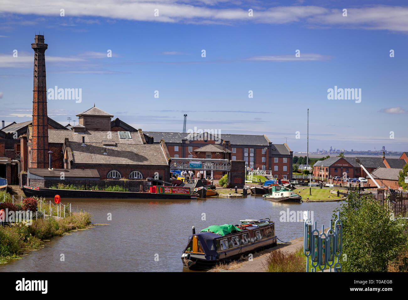 Ellesmere port boat museum hi-res stock photography and images - Alamy
