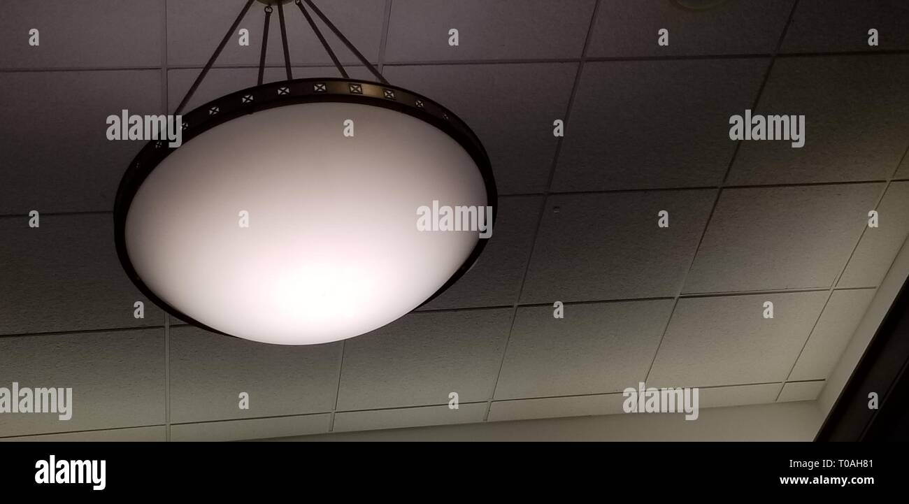 Hidden ceiling lighting hi-res stock photography and images - Alamy