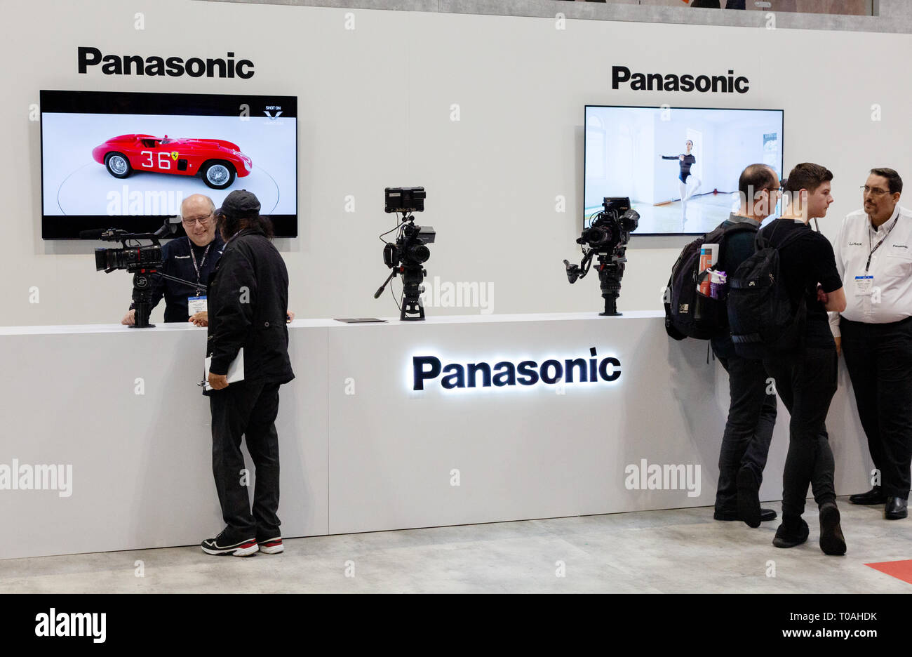 National panasonic logo hi-res stock photography and images - Alamy