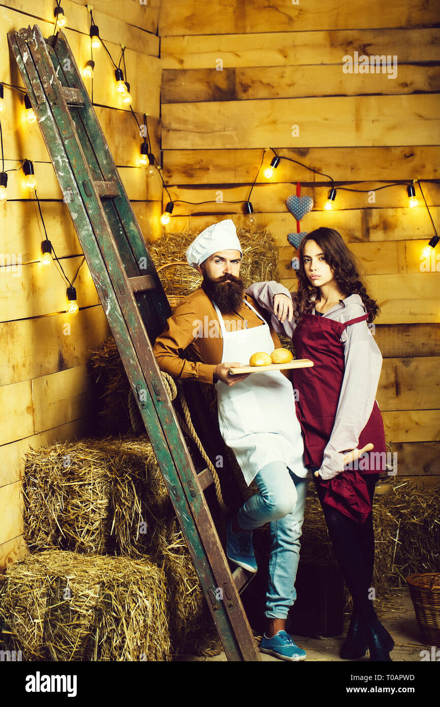 Man ladder and helper hi-res stock photography and images - Alamy