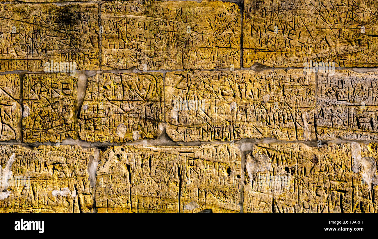 Ancient writing surface hi-res stock photography and images - Alamy