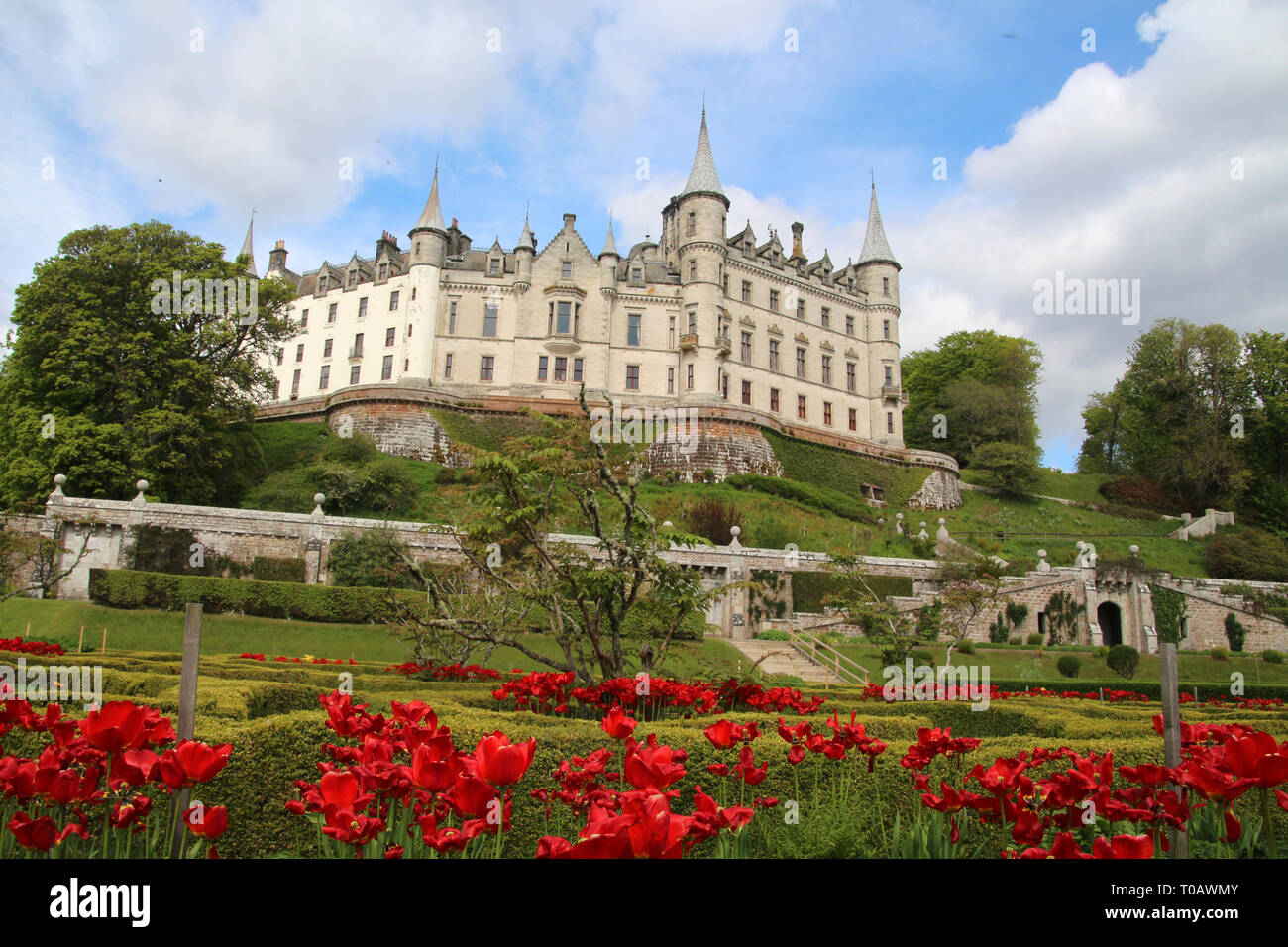 Dunrobin castle hi-res stock photography and images - Alamy