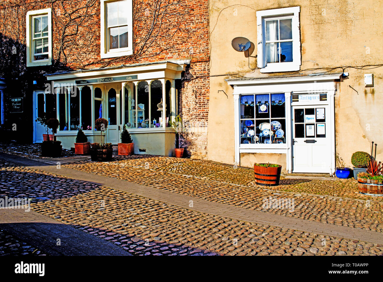 Middleham hi-res stock photography and images - Alamy