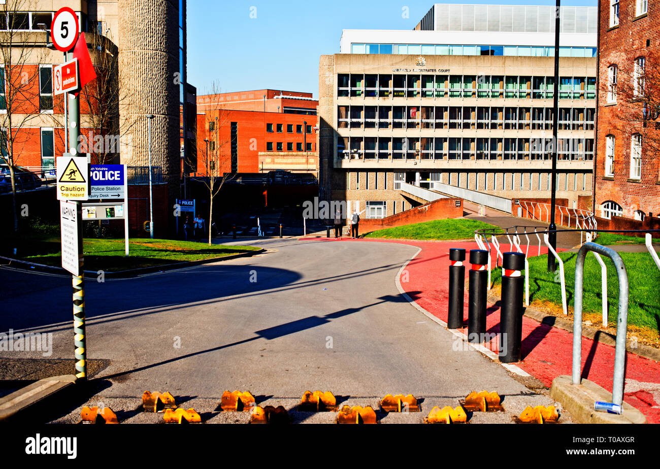 Sheffield magistrates court hi-res stock photography and images - Alamy
