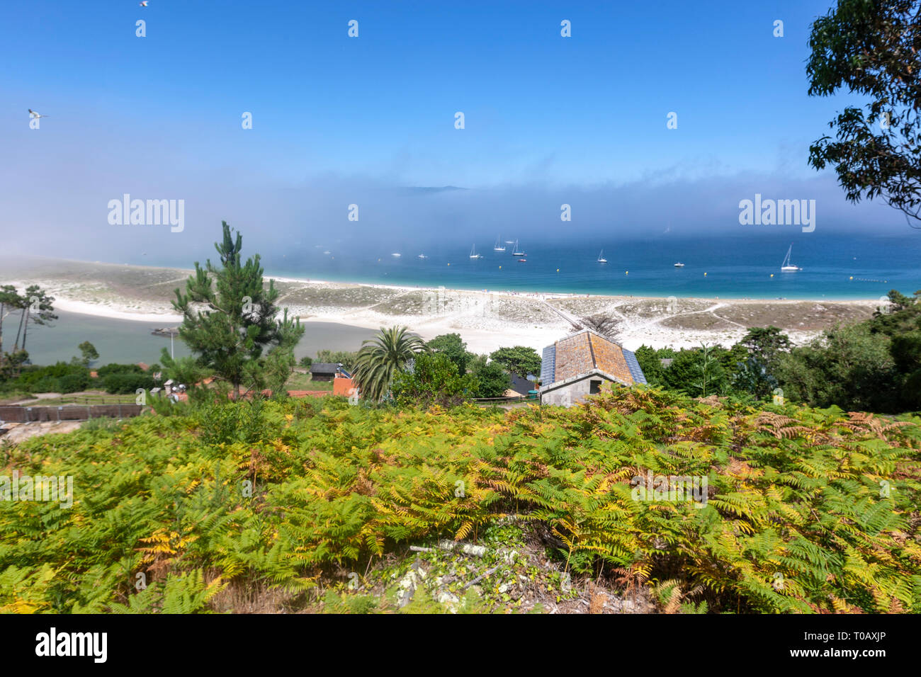 Playa de Rodas, picturesque crescent of fine white sand, turquoise ...