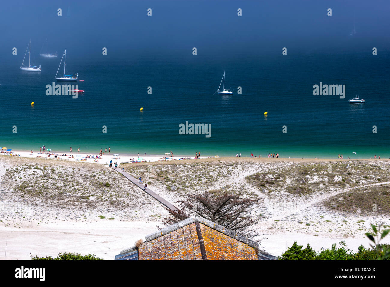Playa de Rodas, picturesque crescent of fine white sand, turquoise ...