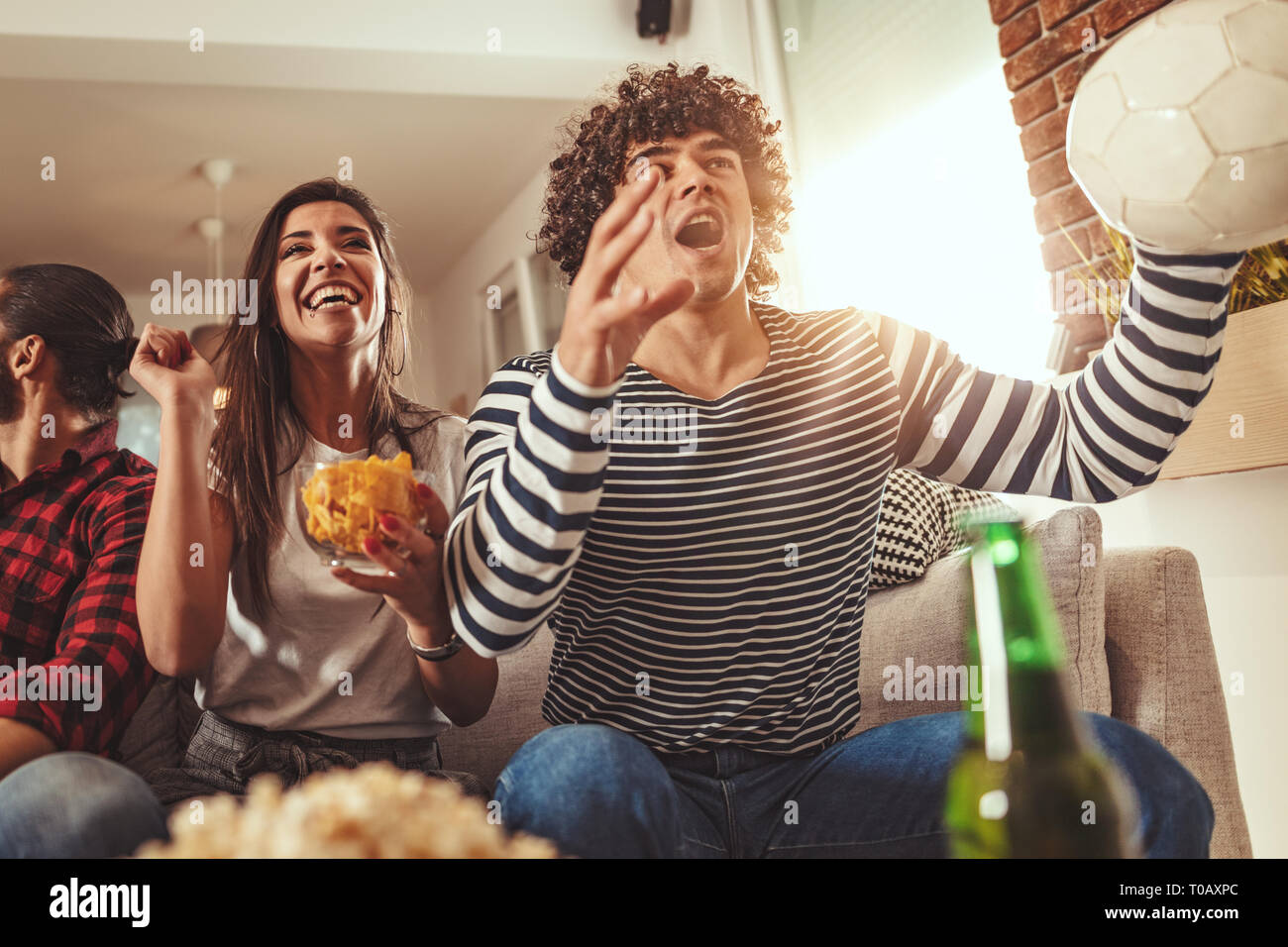 Cheer sit hi-res stock photography and images - Alamy
