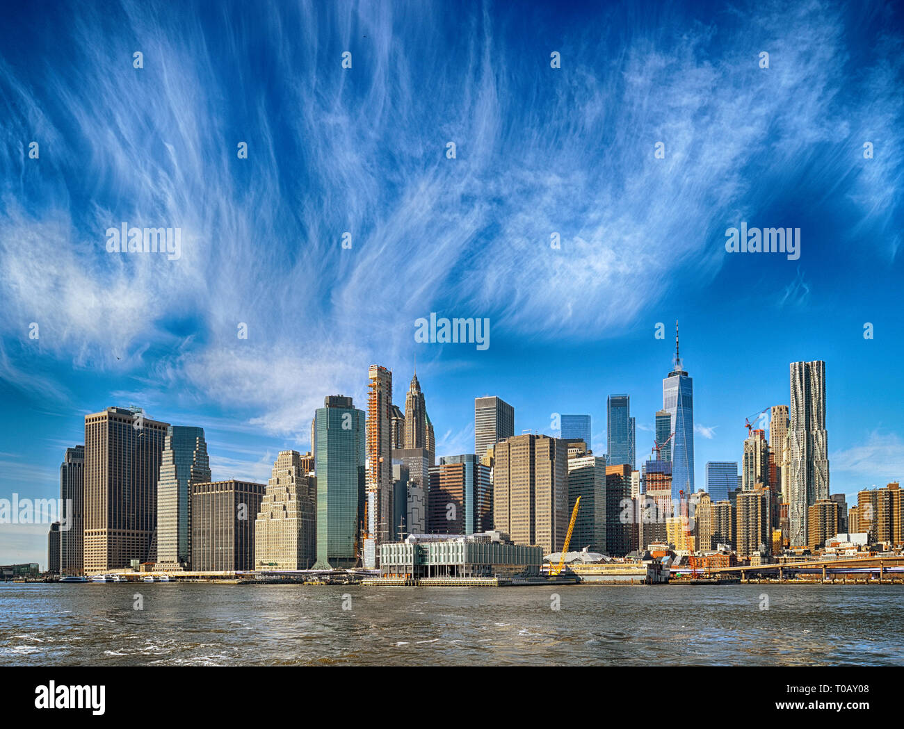 Hdr view manhattan skyline hi-res stock photography and images - Alamy