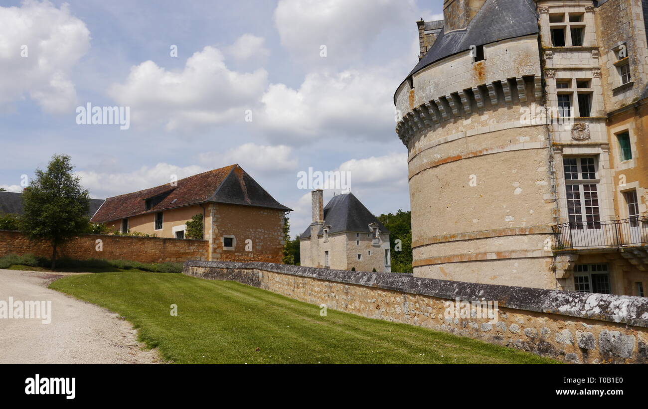Chateau de Touffou, Bonnes, France Stock Photo - Alamy