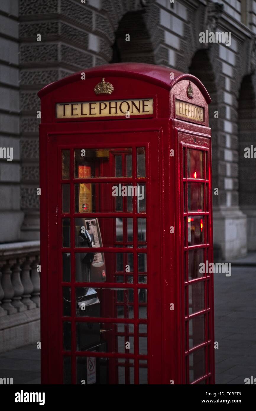 London phone box westminster hi-res stock photography and images - Alamy