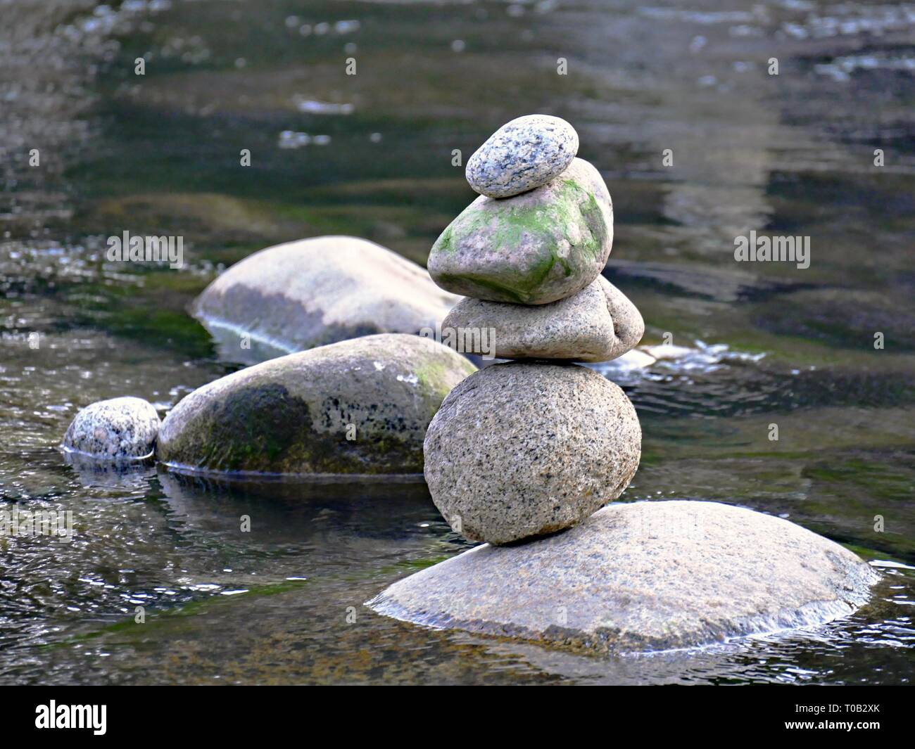 Stonesstacked hi-res stock photography and images - Alamy