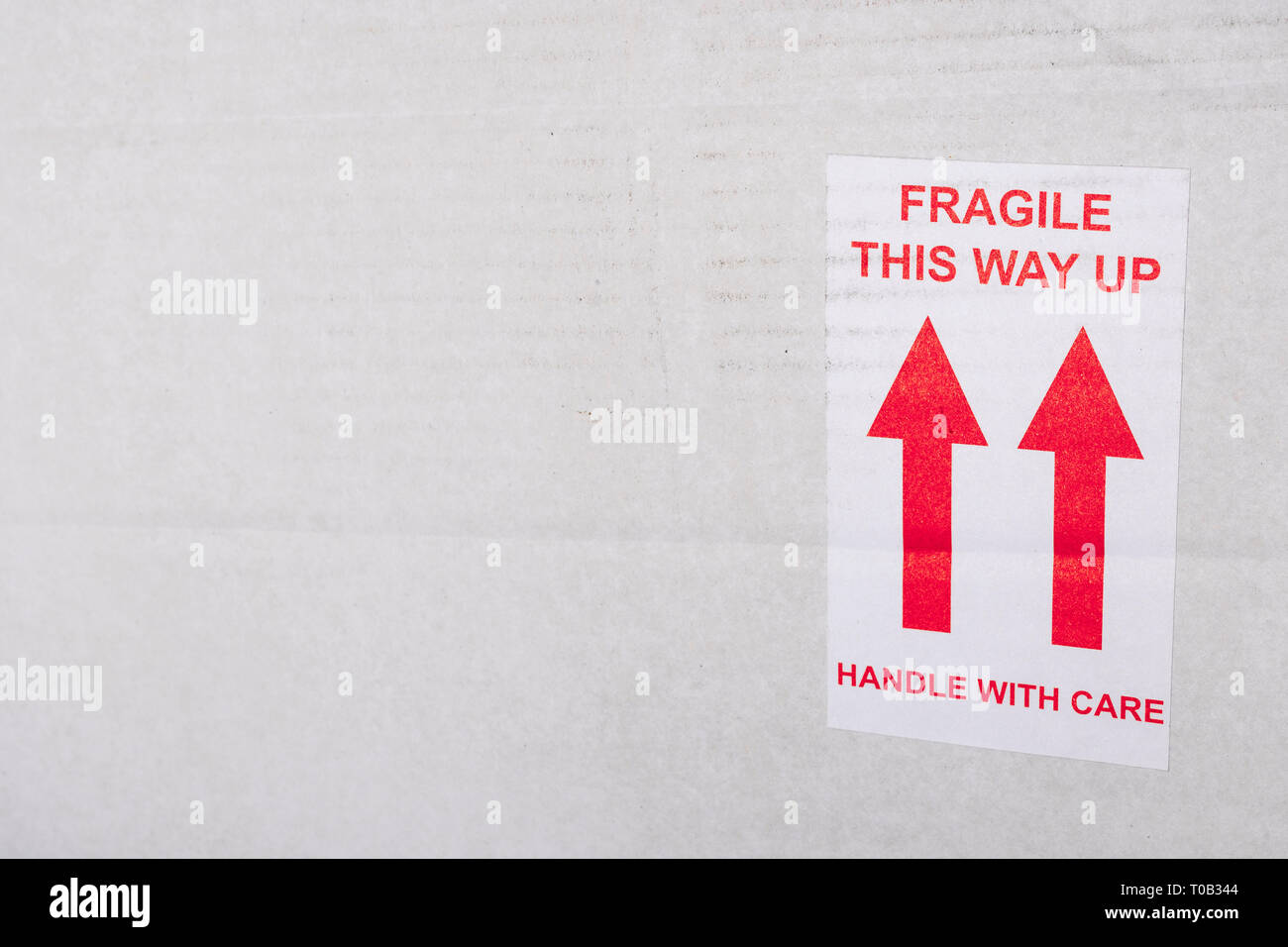 Fragile label hi-res stock photography and images - Alamy