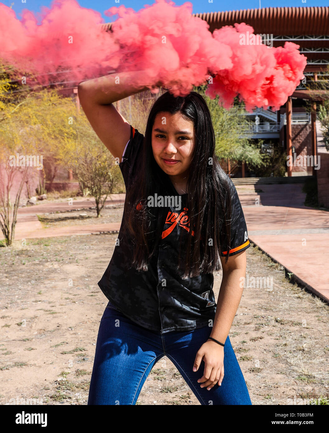 Pumps Smoke, smoke, colored smoke, Naranjeros, bombas de Humo, humo ...