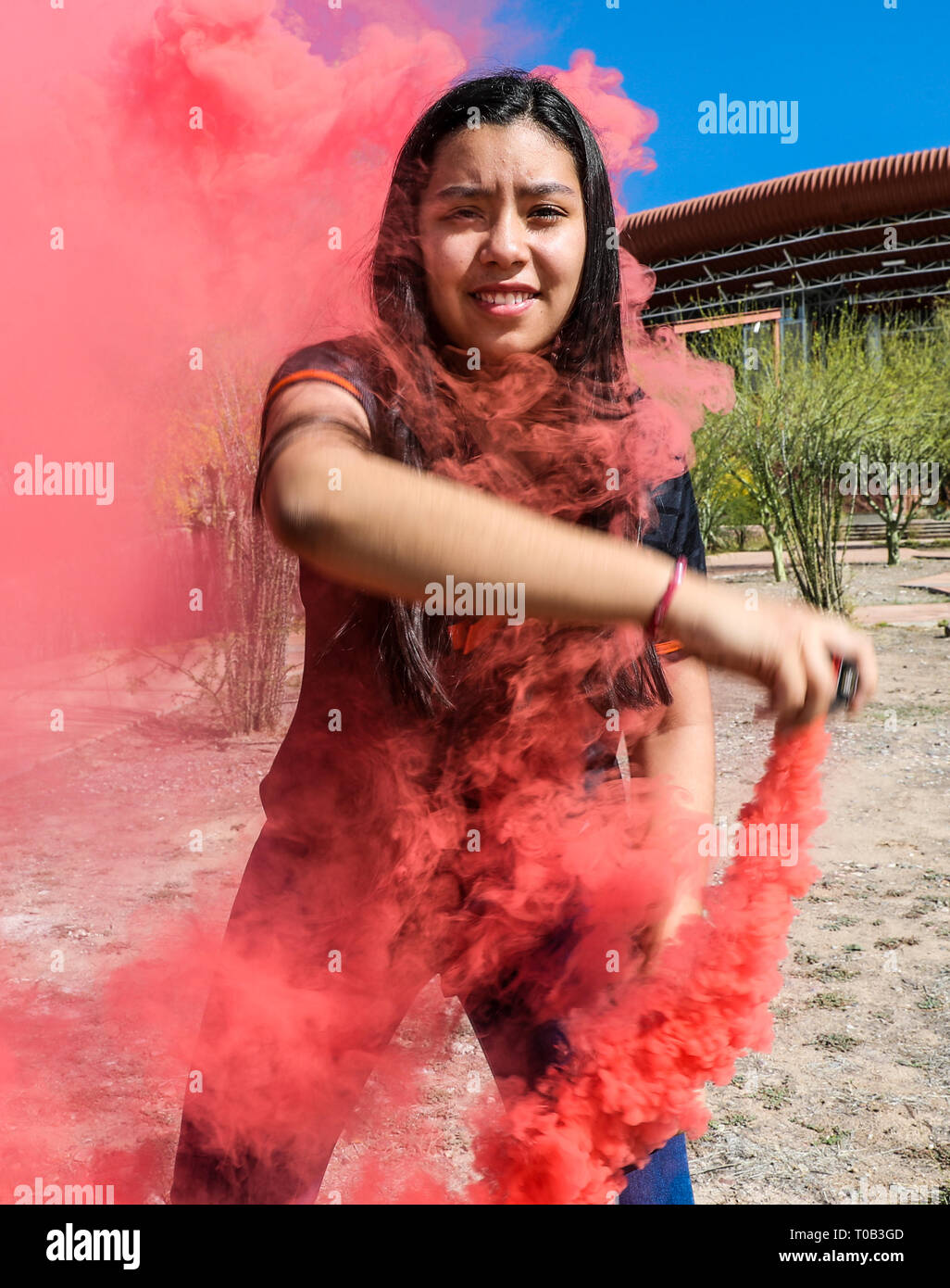 Pumps Smoke, smoke, colored smoke, Naranjeros, bombas de Humo, humo ...