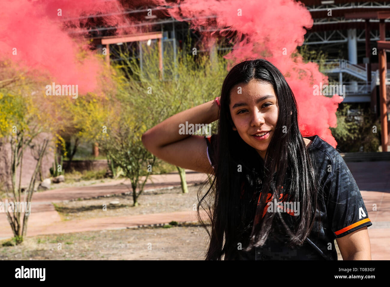 Pumps Smoke, smoke, colored smoke, Naranjeros, bombas de Humo, humo ...