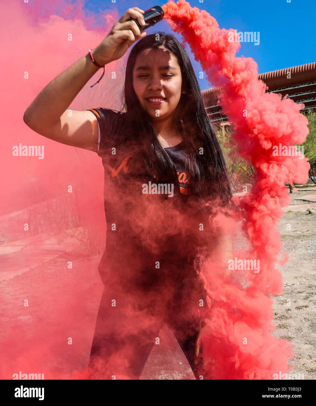 Pumps Smoke, smoke, colored smoke, Naranjeros, bombas de Humo, humo ...