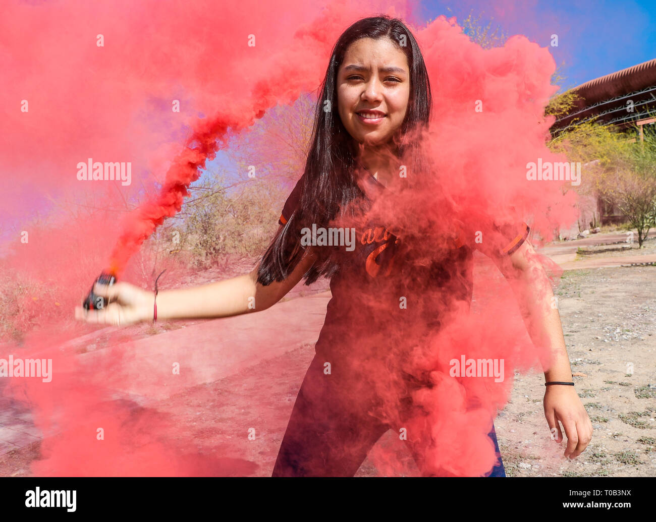 Pumps Smoke, smoke, colored smoke, Naranjeros, bombas de Humo, humo ...