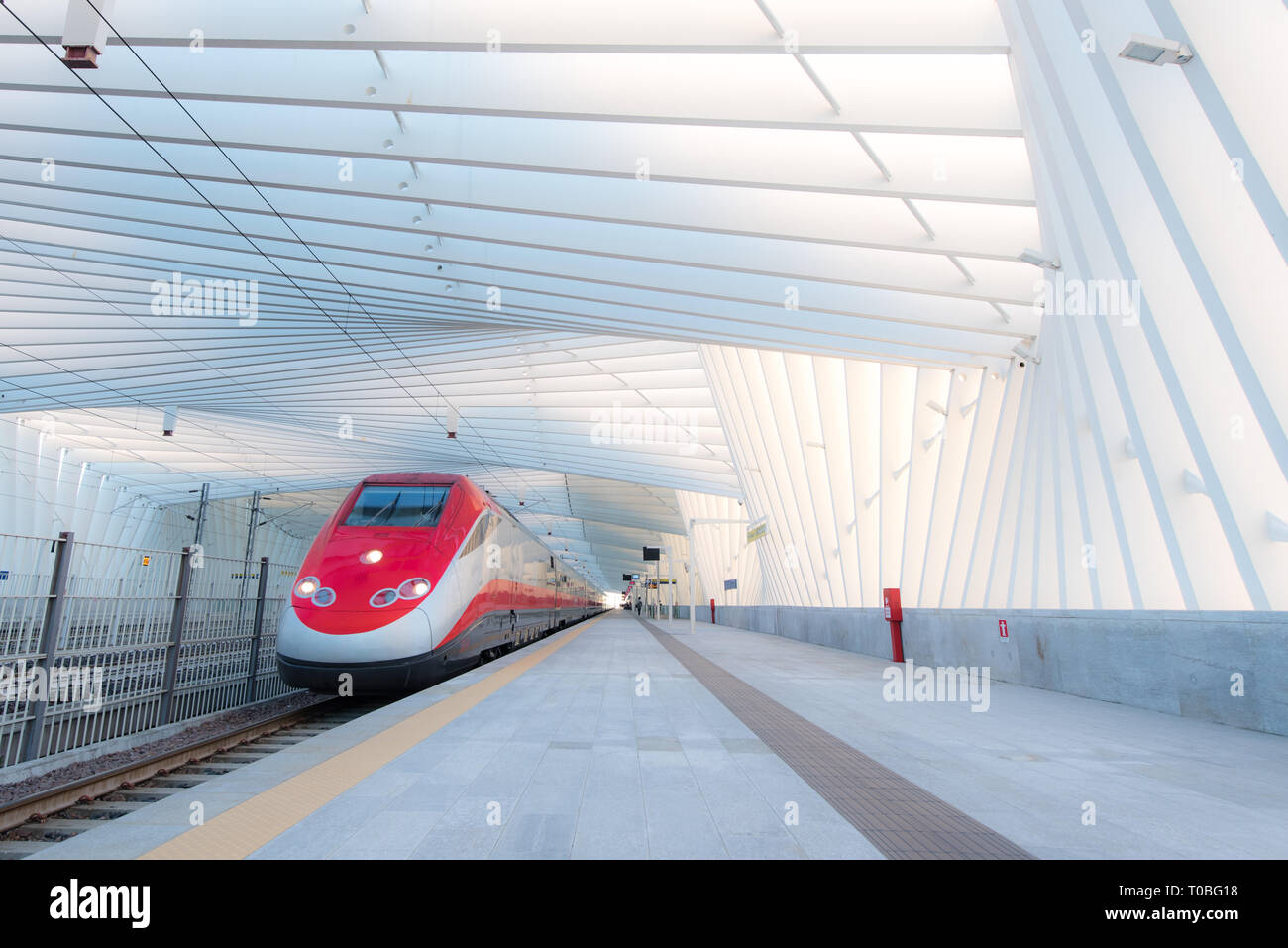 Fast train hi-res stock photography and images - Alamy
